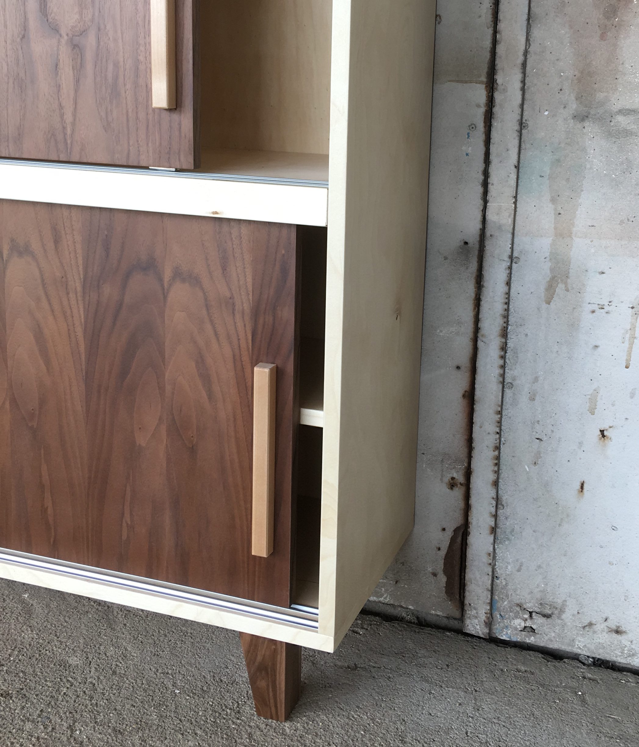 Armário bétula e nogueira - Boato Woodworking